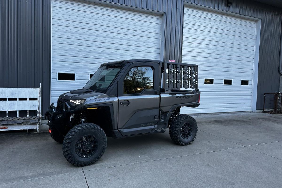 How to fix bubbling or peeling window tint